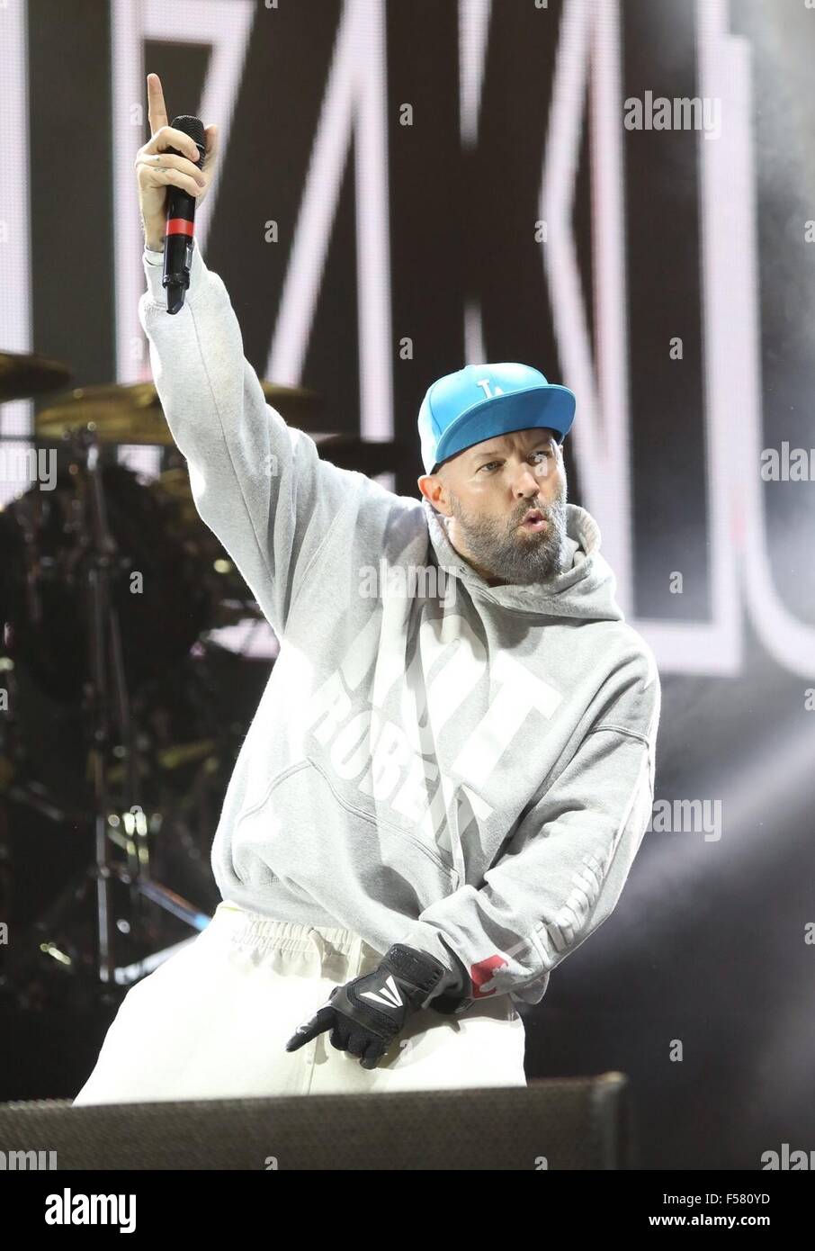Reading Festival 2015 - Day 1 - Performances - Limp Bizkit Featuring ...