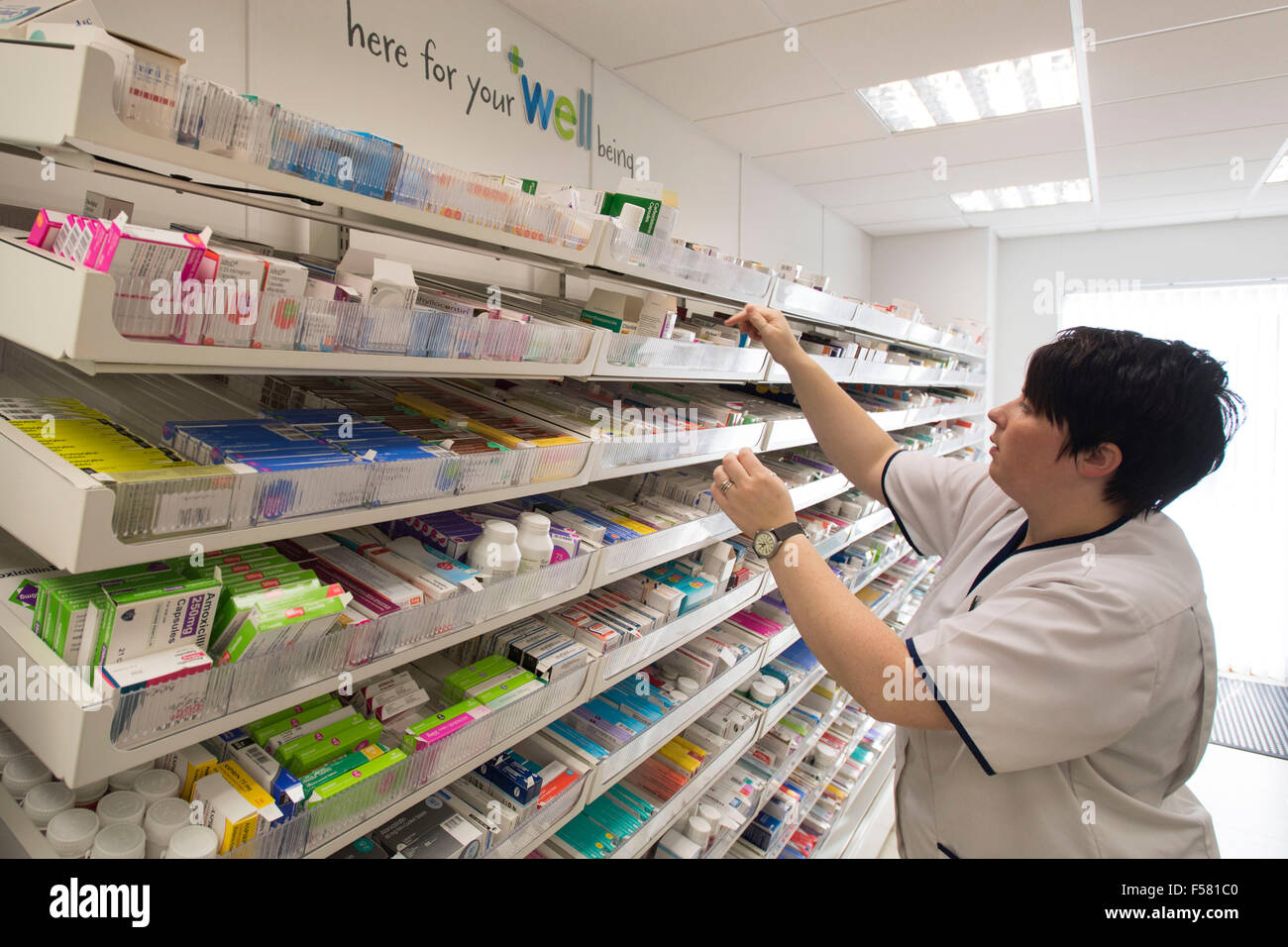 Prescription nhs hi-res stock photography and images - Alamy