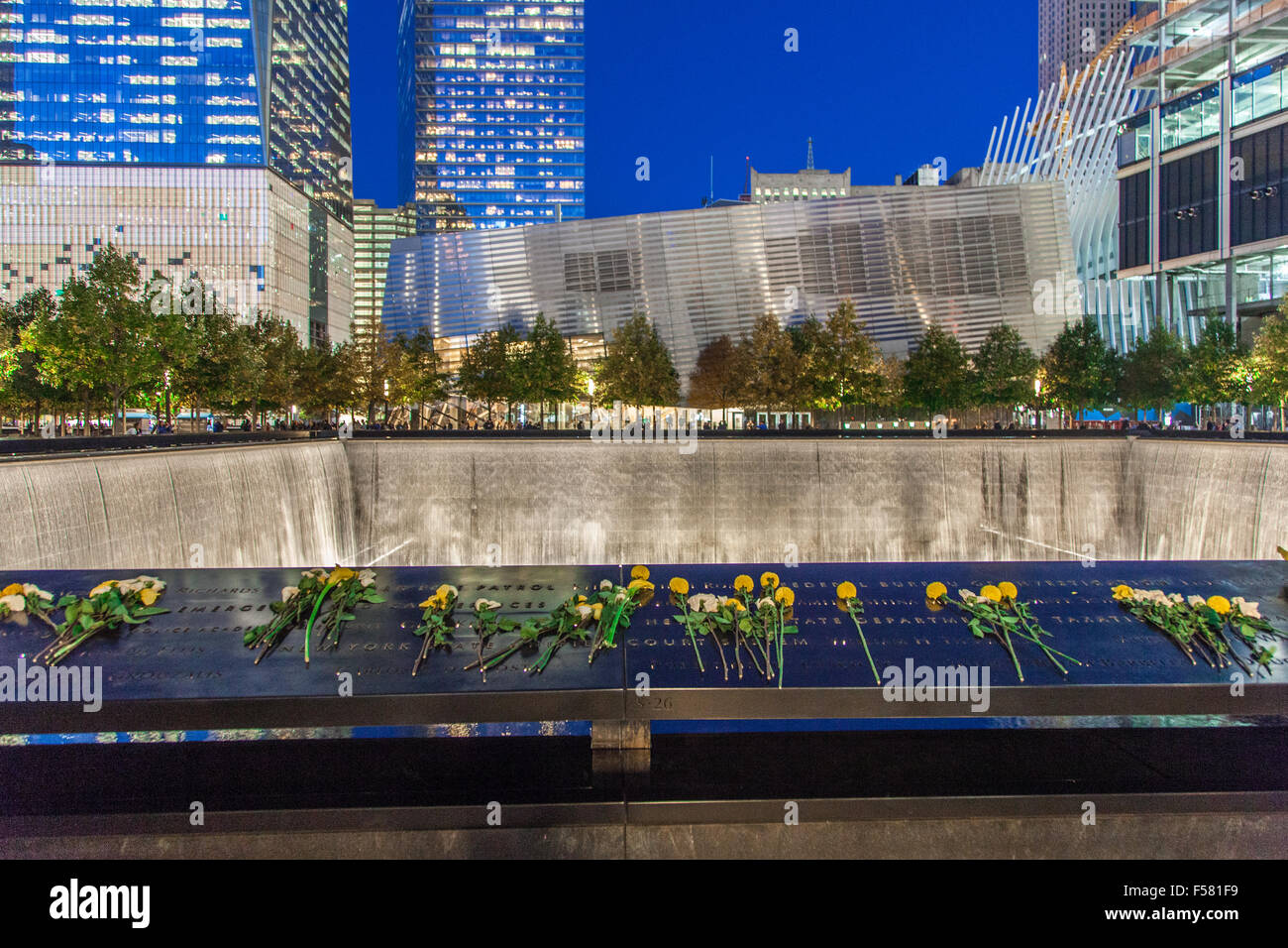 911 south tower pool hi-res stock photography and images - Alamy