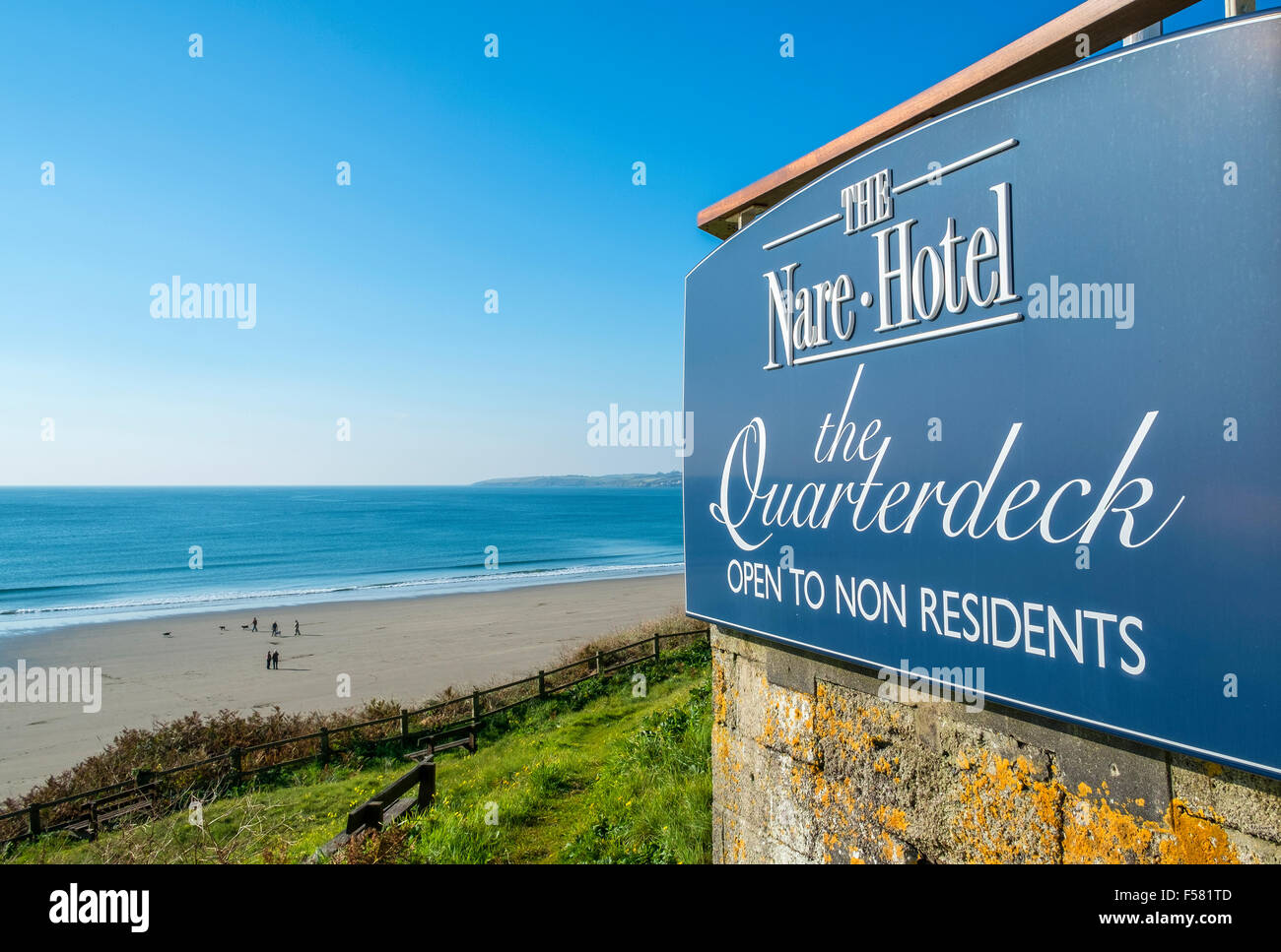 The Nare hotel overlooks Carne beach in Cornwall, UK Stock Photo - Alamy