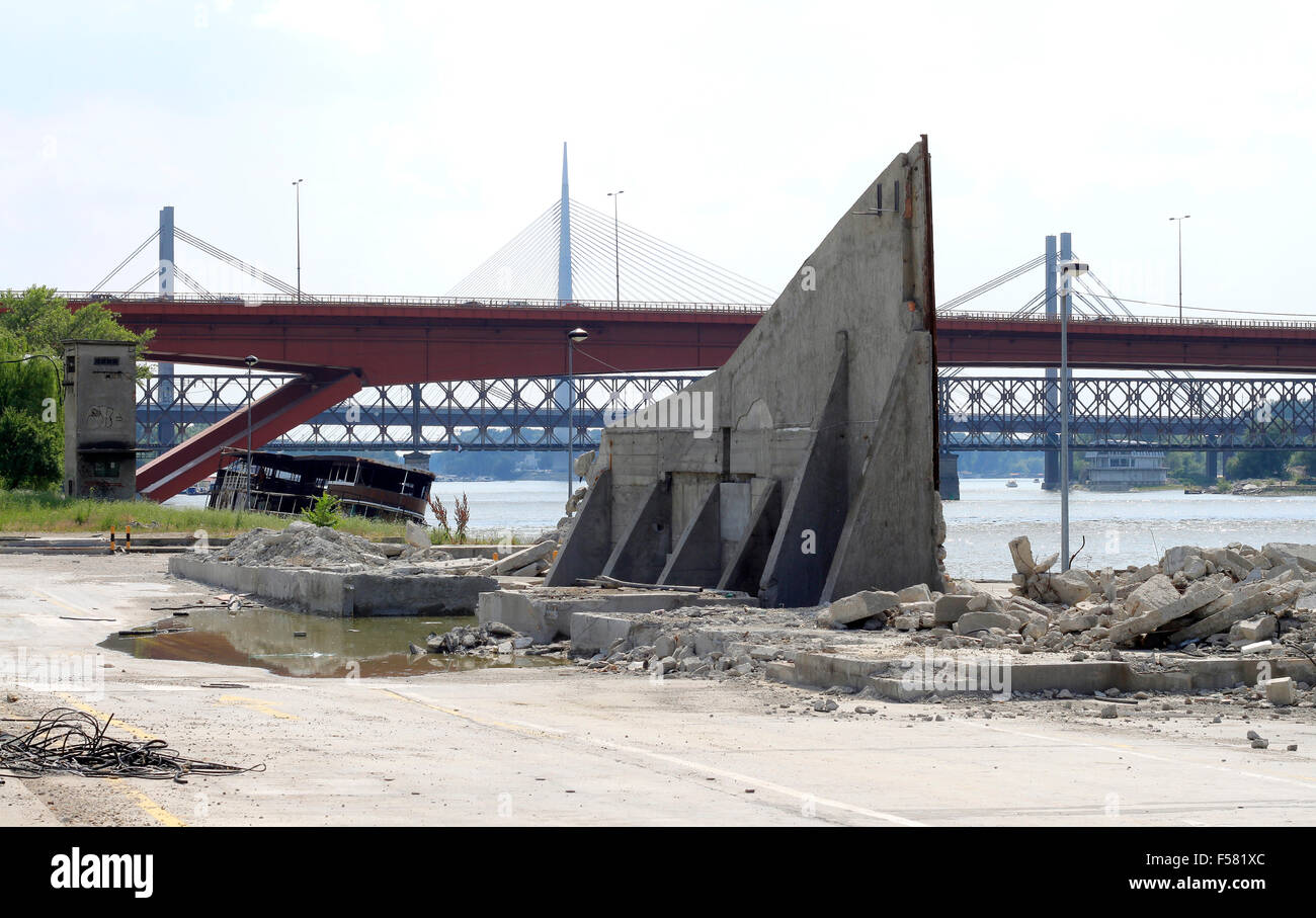 Ruins of old river coast. Belgrade's waterfront Stock Photo - Alamy