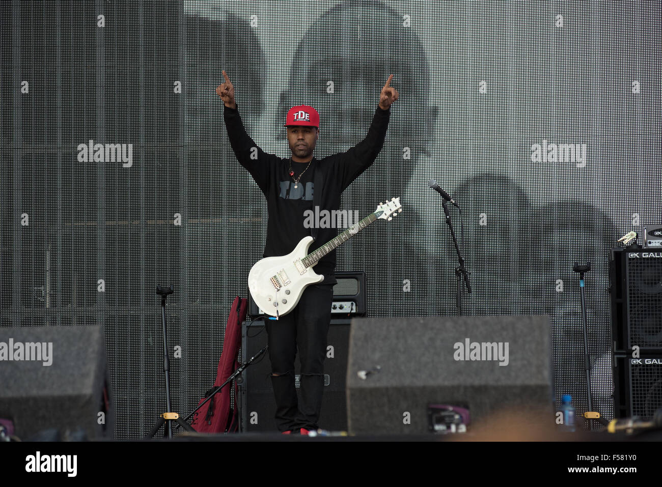 Leeds Festival 2015 - Day 1 - Performances - Kendrick Lamar Featuring ...