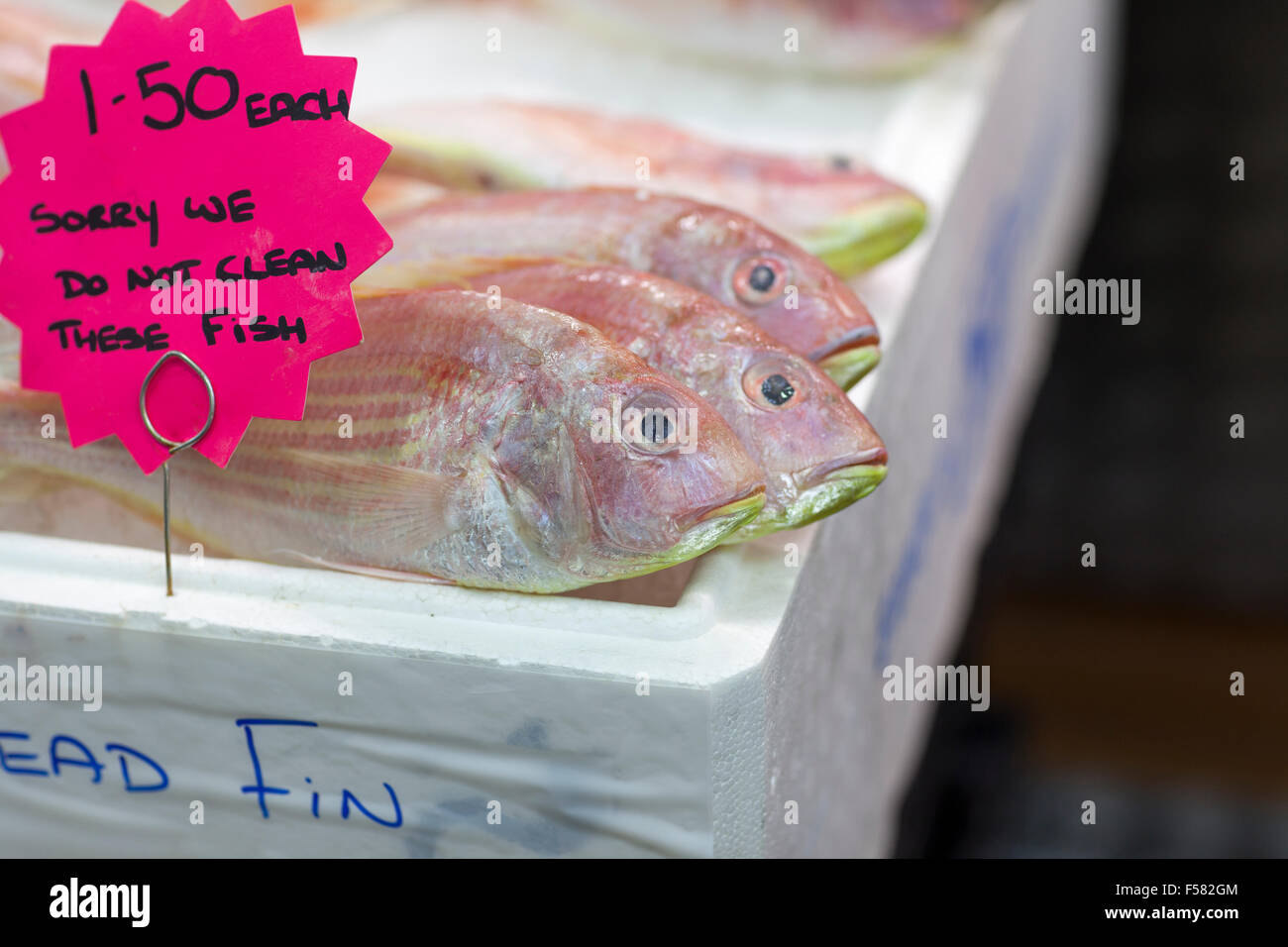 UK, Leeds, fish stall selling Japanese Threadfin Bream in Leeds market ...