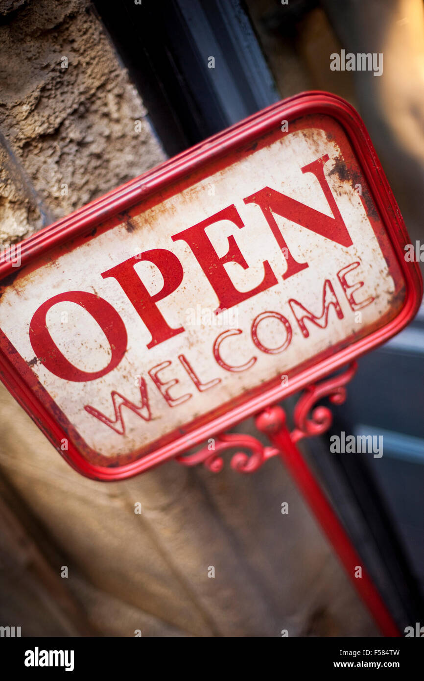 Welcome panel hi-res stock photography and images - Alamy