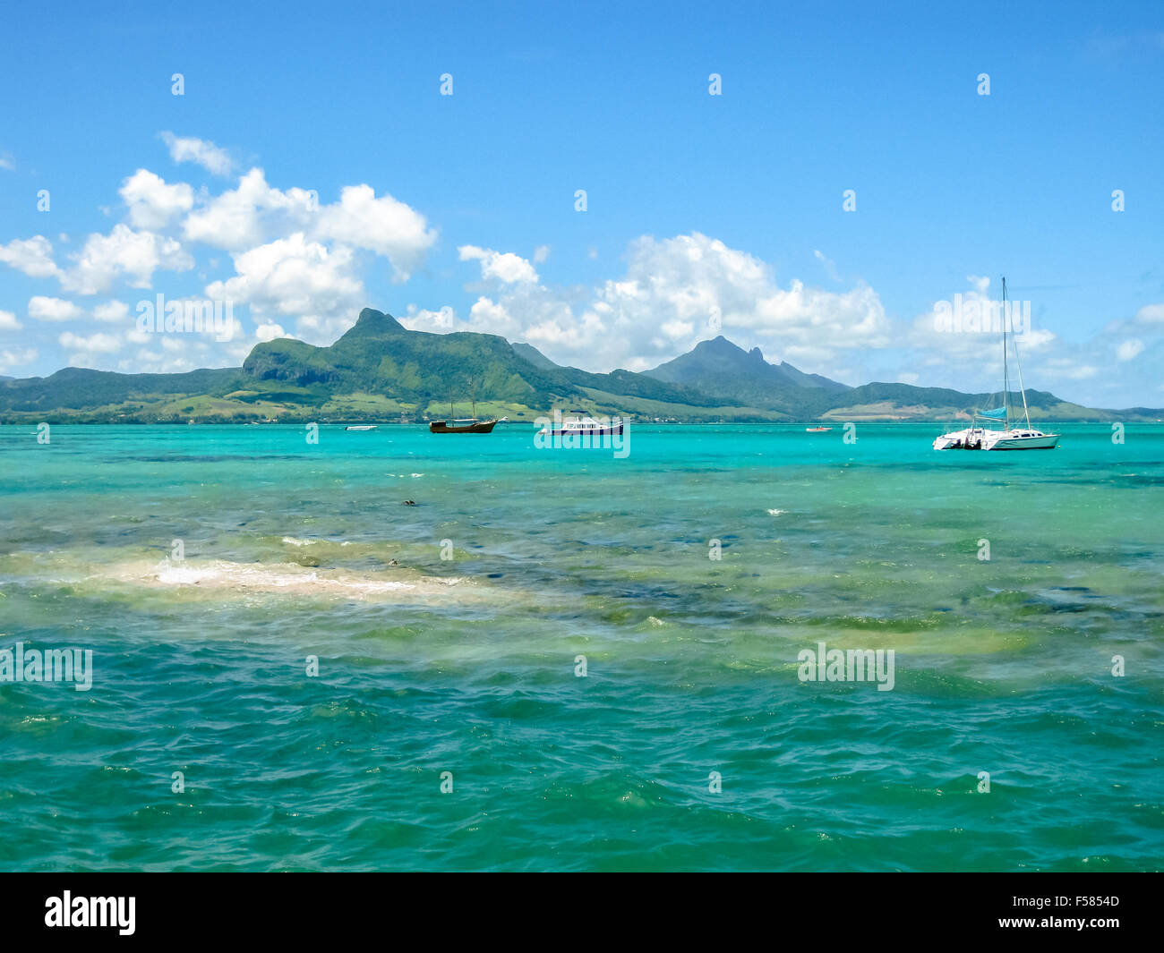 Aux aigrettes hi-res stock photography and images - Alamy