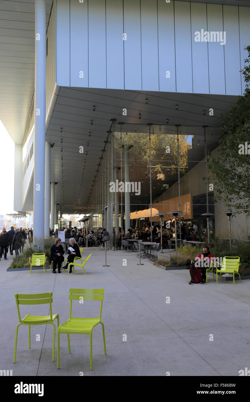 entrance Whitney Museum of American Art in trendy Meatpacking district ...