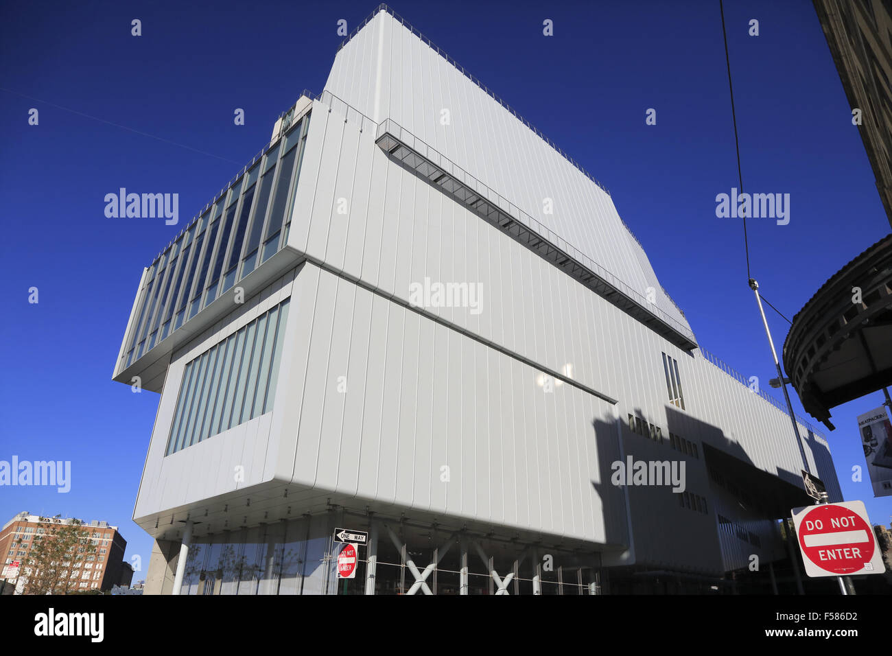 Whitney Museum of American Art in trendy Meatpacking district in Lower ...