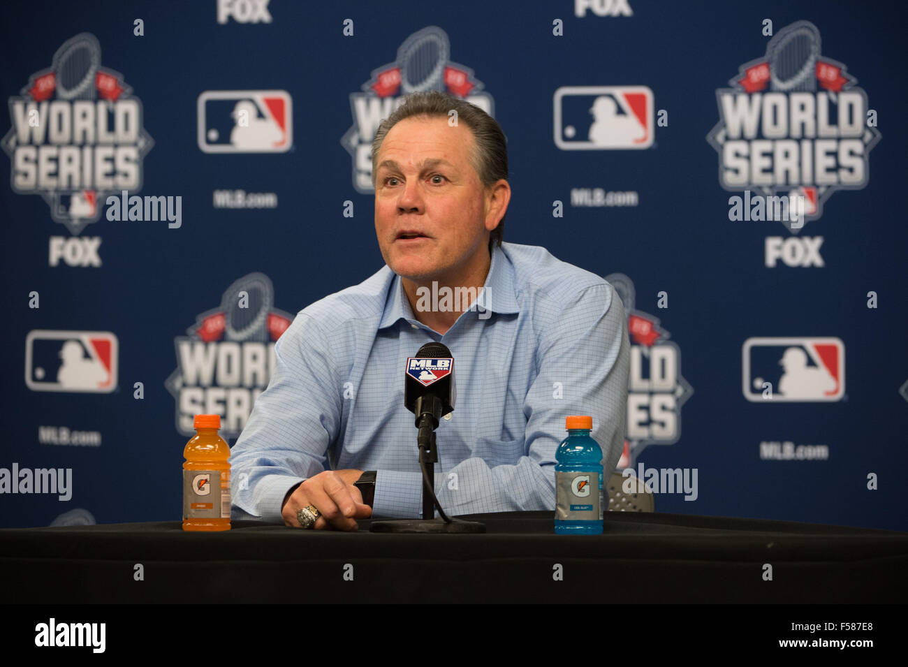 New York, NY, USA. 29th Oct, 2015. Kansas City Royals manager NED YOST ...