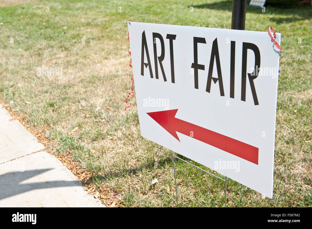 Art Fair sign Stock Photo - Alamy