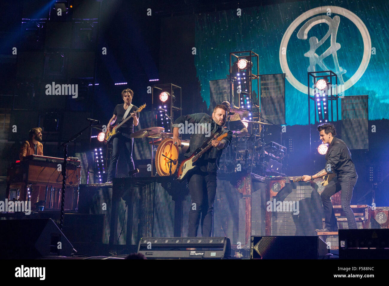 Chicago, Illinois, USA. 28th Oct, 2015. Country singer RANDY HOUSER ...