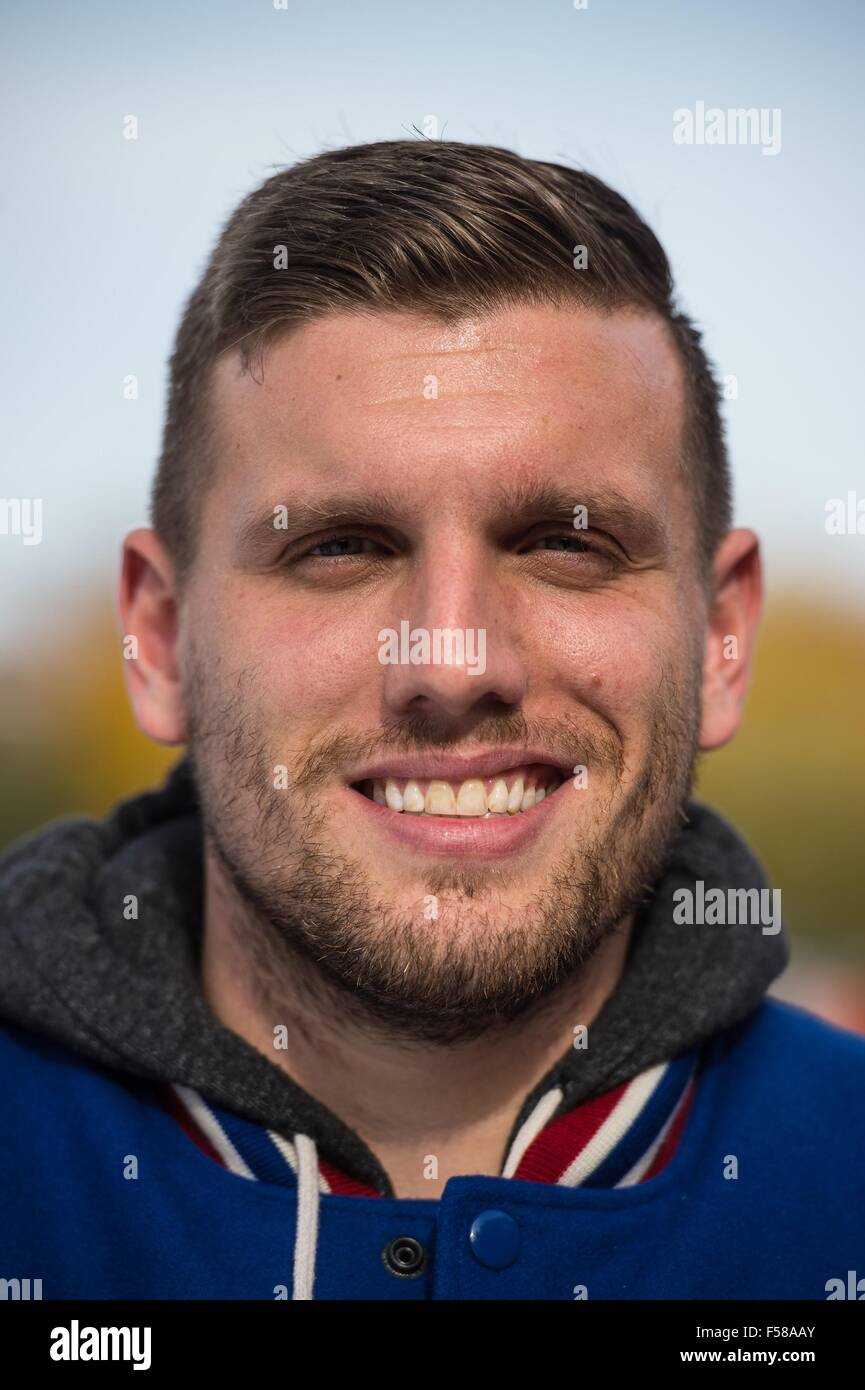 New York, NY, USA. 29th Oct, 2015. Chris Distefano in attendance for ...
