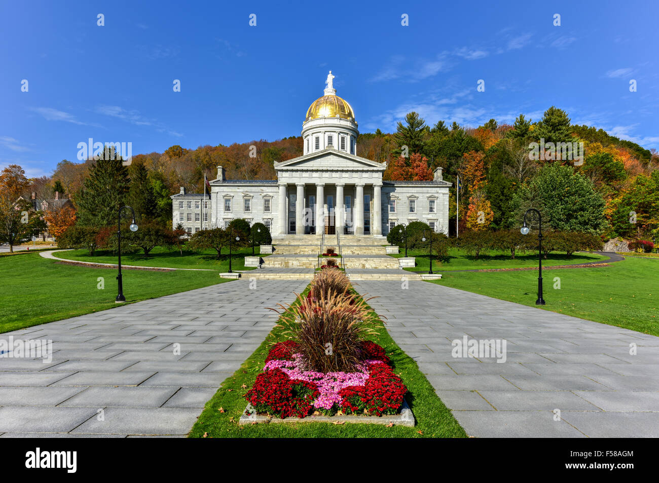 Vermont State Capitol Building Stock Photos & Vermont State Capitol ...
