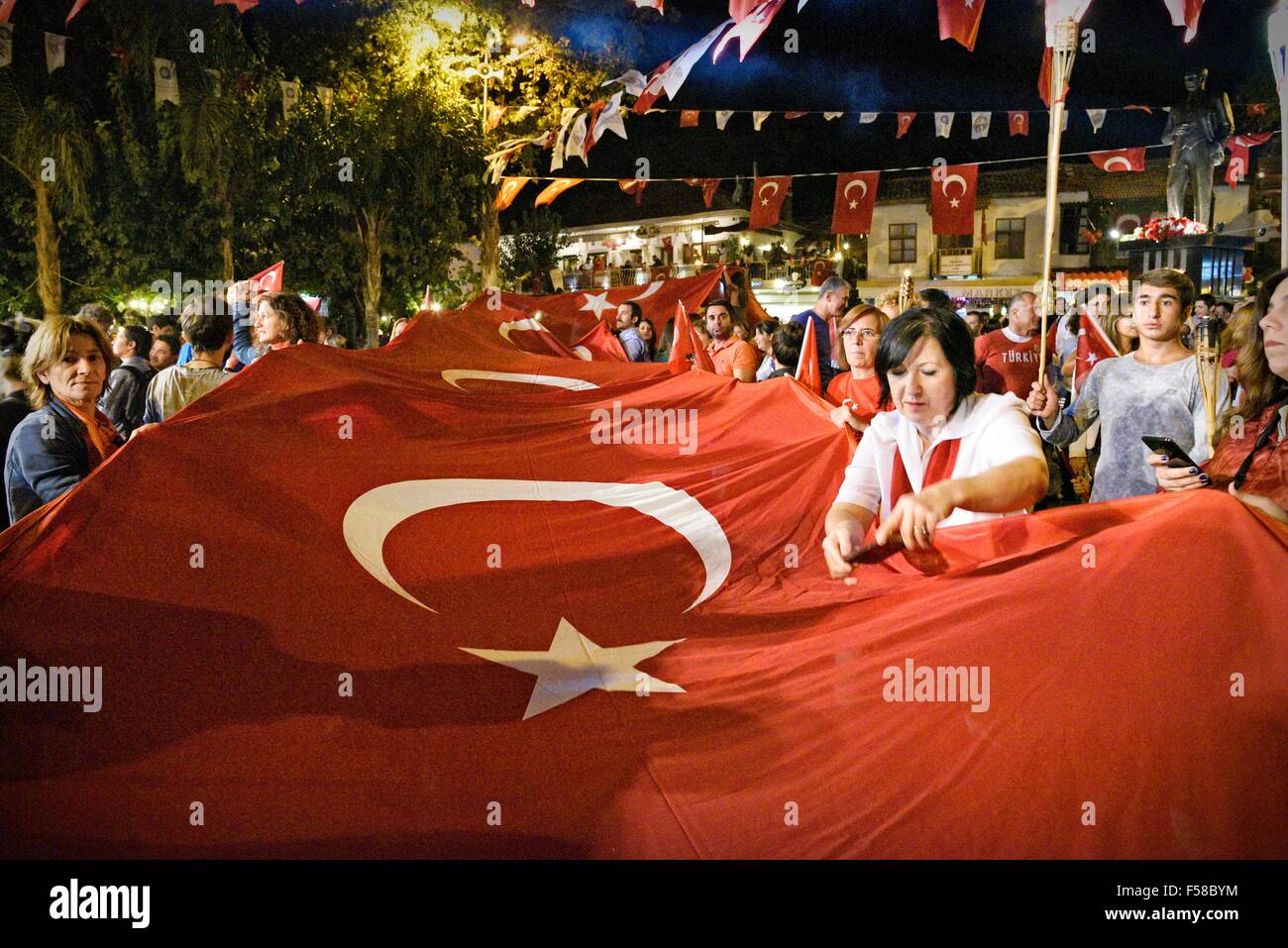 Kas, Turkey, 29th Oct, 2015. Turkey celebrates Republic Day. Turks mark ...
