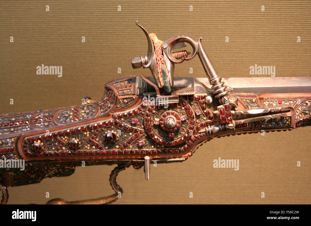 Arquebus hi-res stock photography and images - Alamy