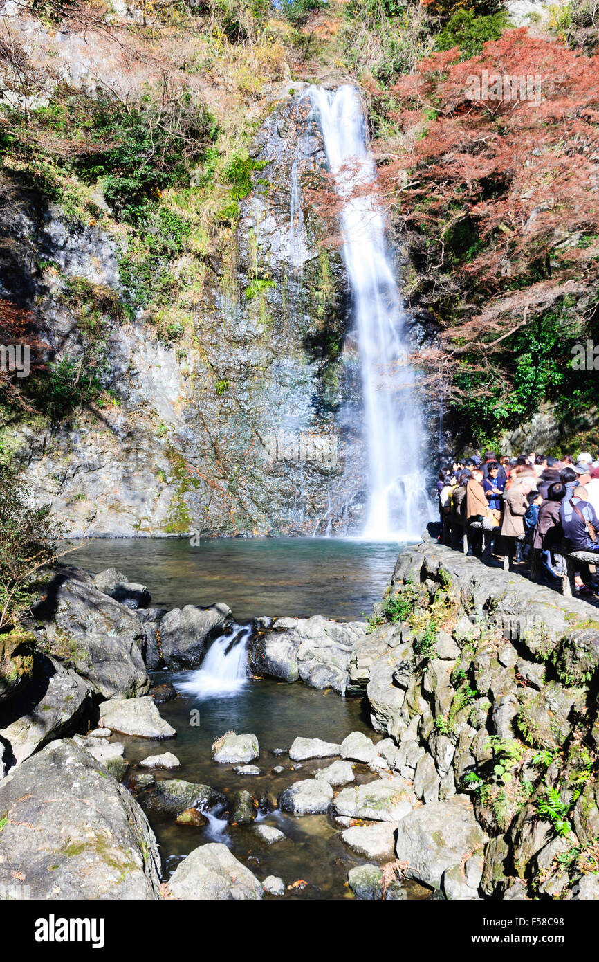 Japan, Famous waterfall beauty spot at Mino, Minoh. Main falls tumbling ...
