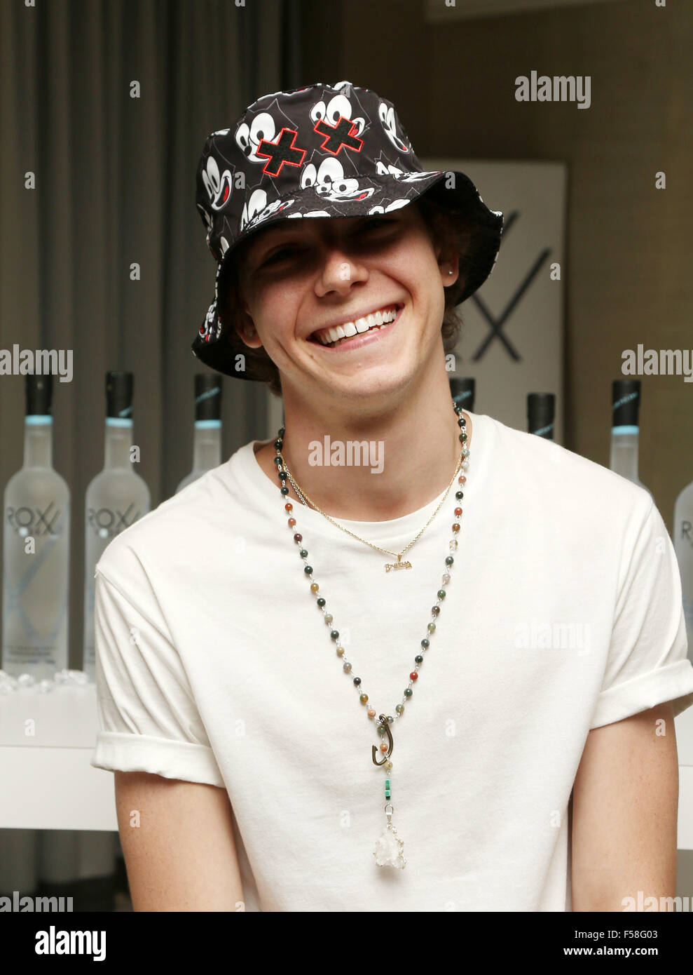 Steve Nguyen & Associates host the 'Legacy Lounge Iconic Suite 2015' at ...