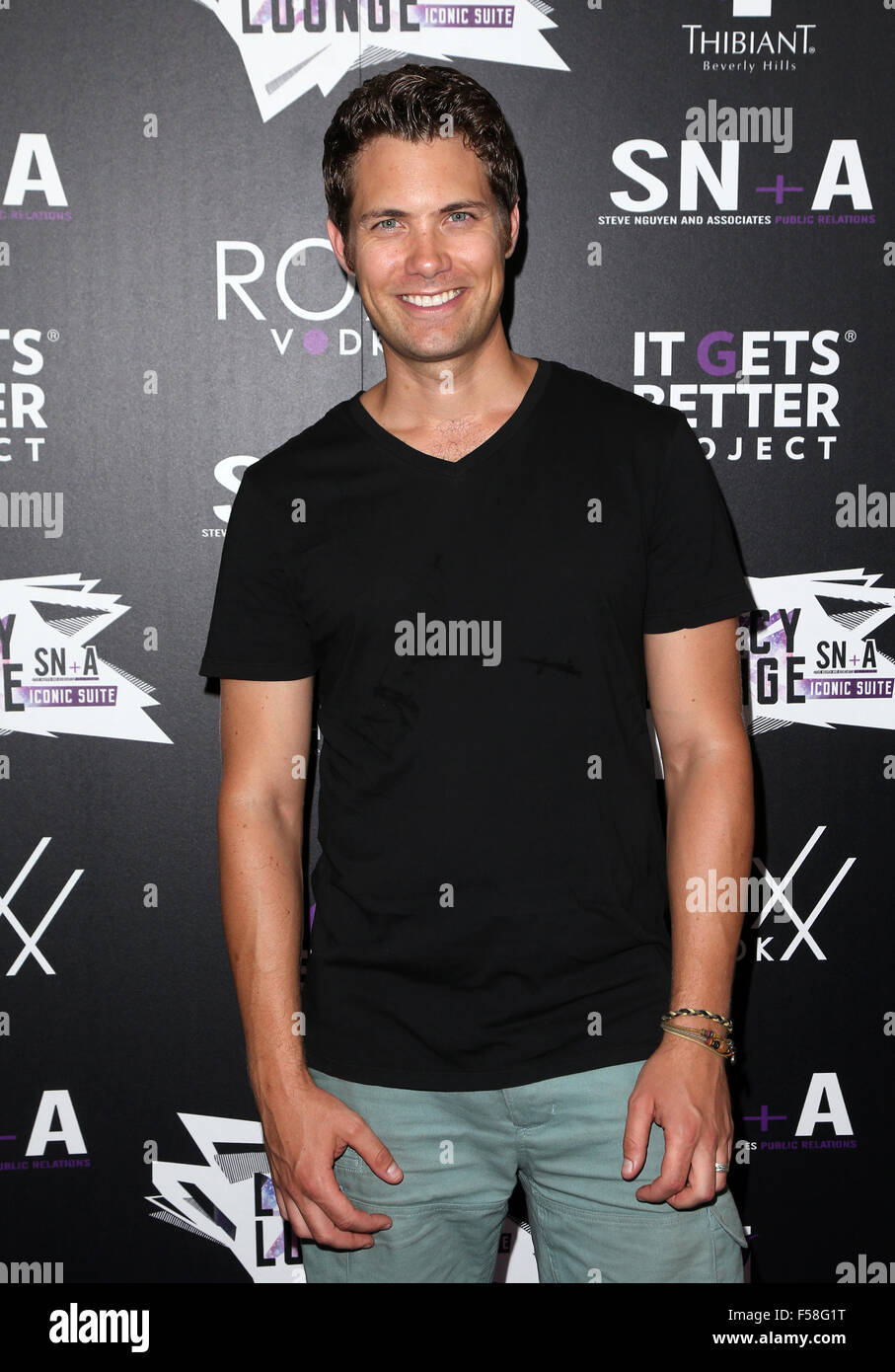 Steve Nguyen & Associates host the 'Legacy Lounge Iconic Suite 2015' at ...