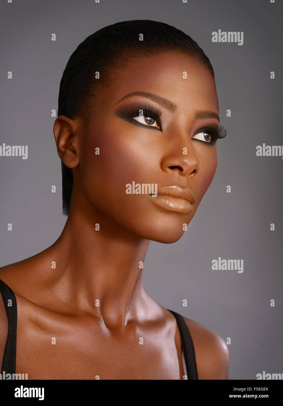 High-fashion model beauty shot portarit Stock Photo - Alamy