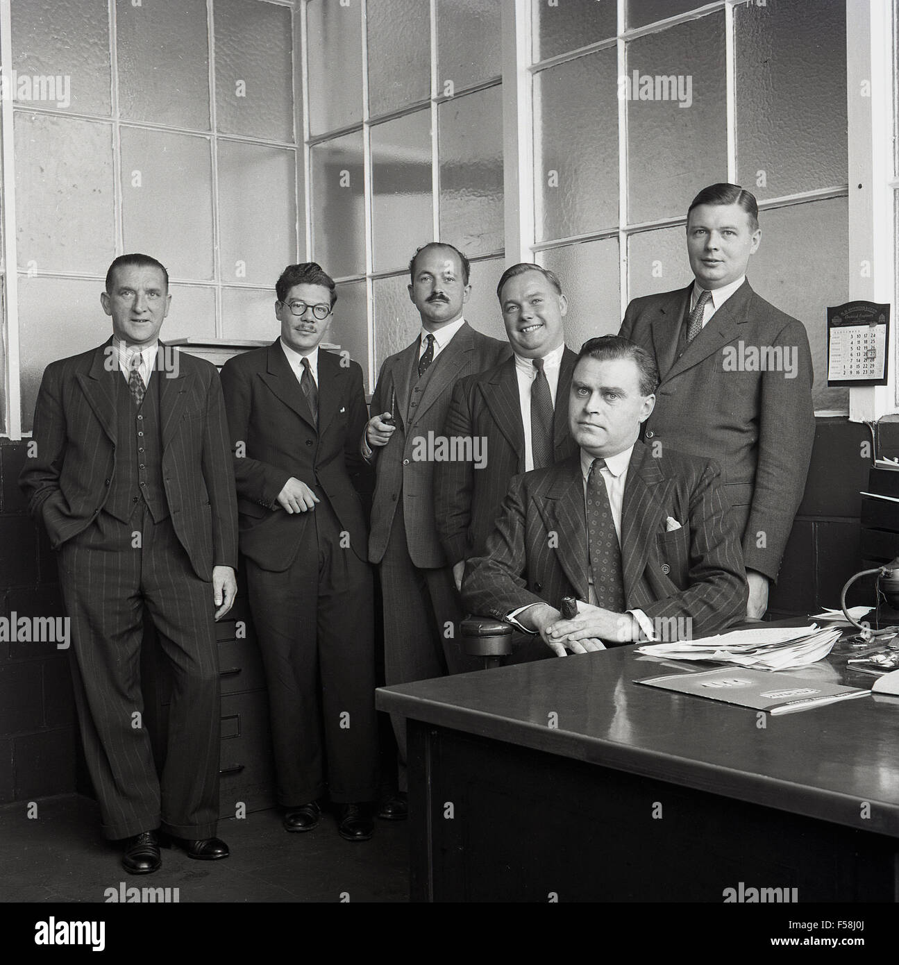 1950s office filing hi-res stock photography and images - Alamy