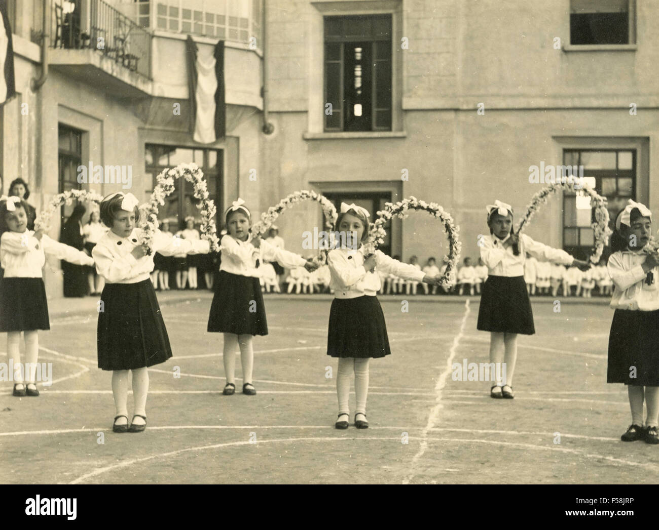 1950s school playground hi-res stock photography and images - Alamy