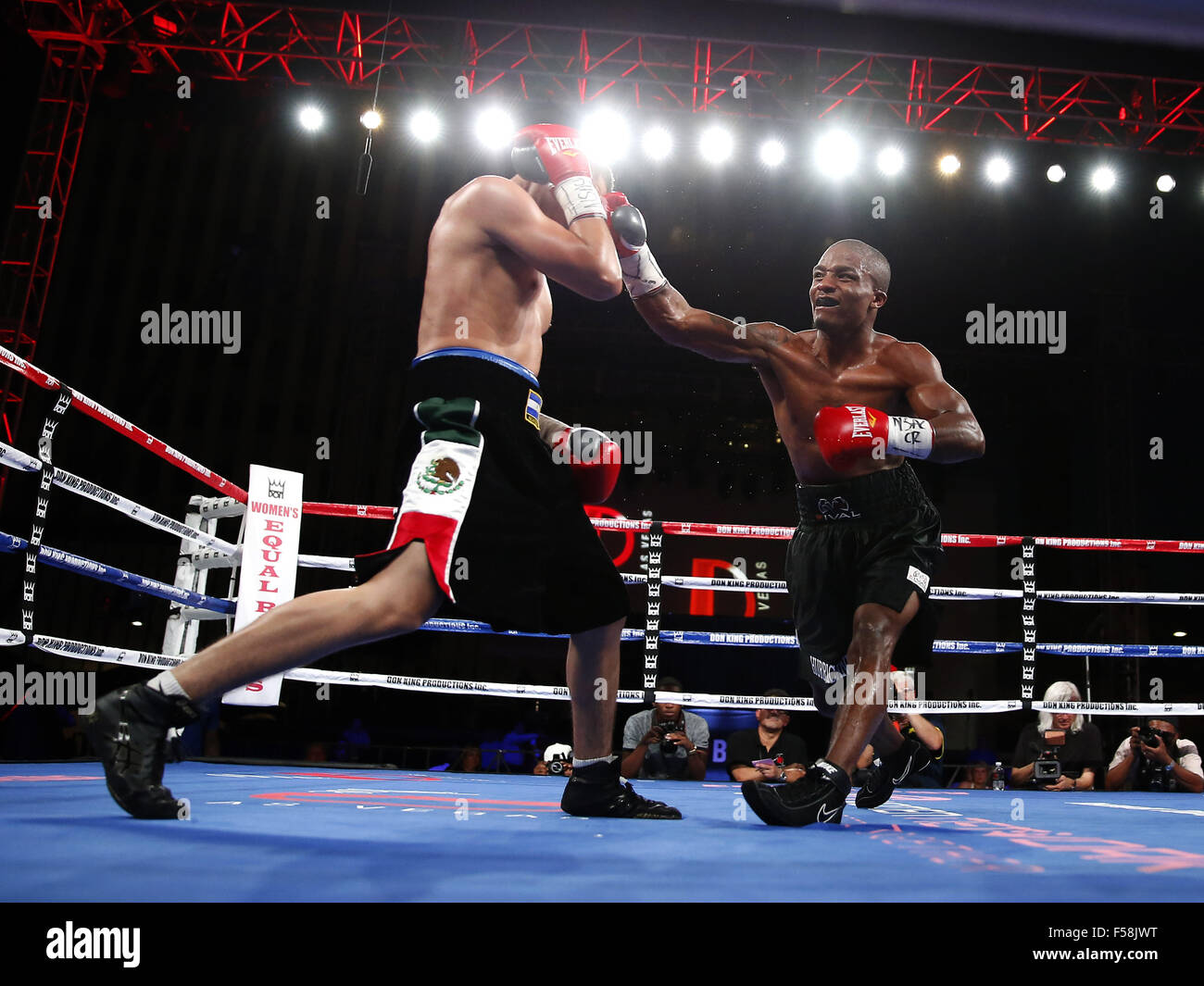 Don King Productions & The D Las Vegas presents Outdoor Boxing at The ...