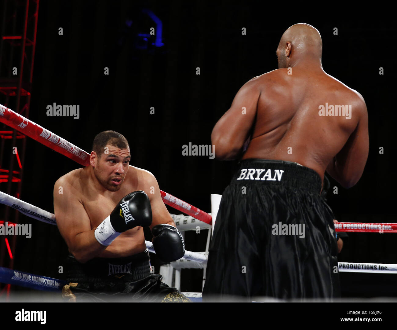 Don King Productions & The D Las Vegas presents Outdoor Boxing at The ...