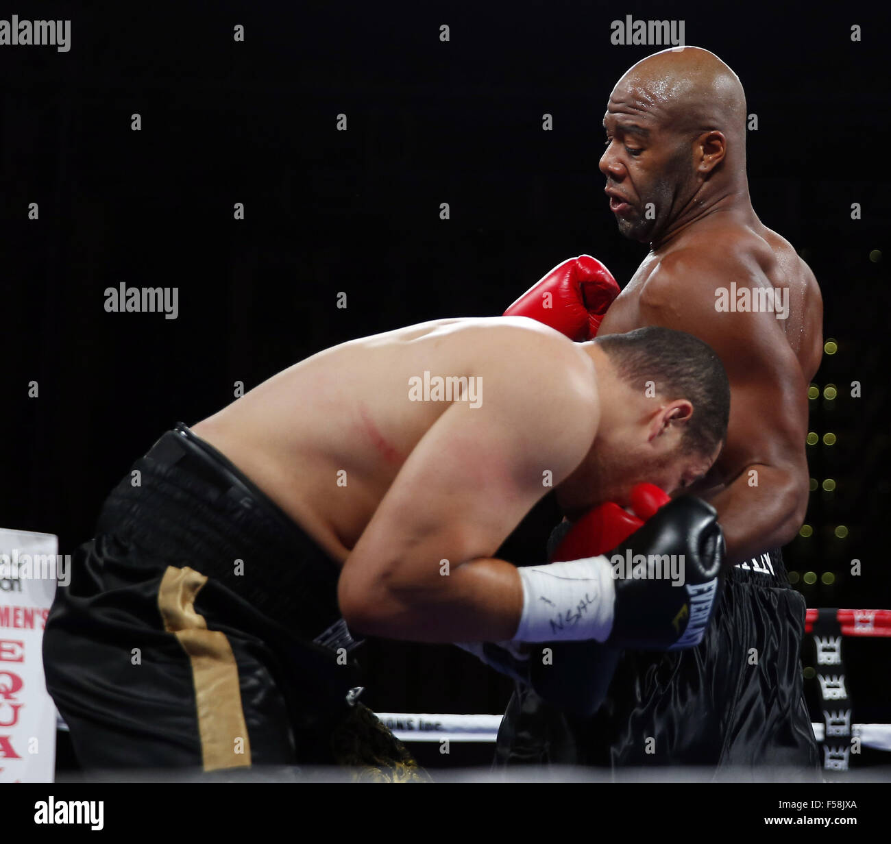 Don King Productions & The D Las Vegas presents Outdoor Boxing at The ...
