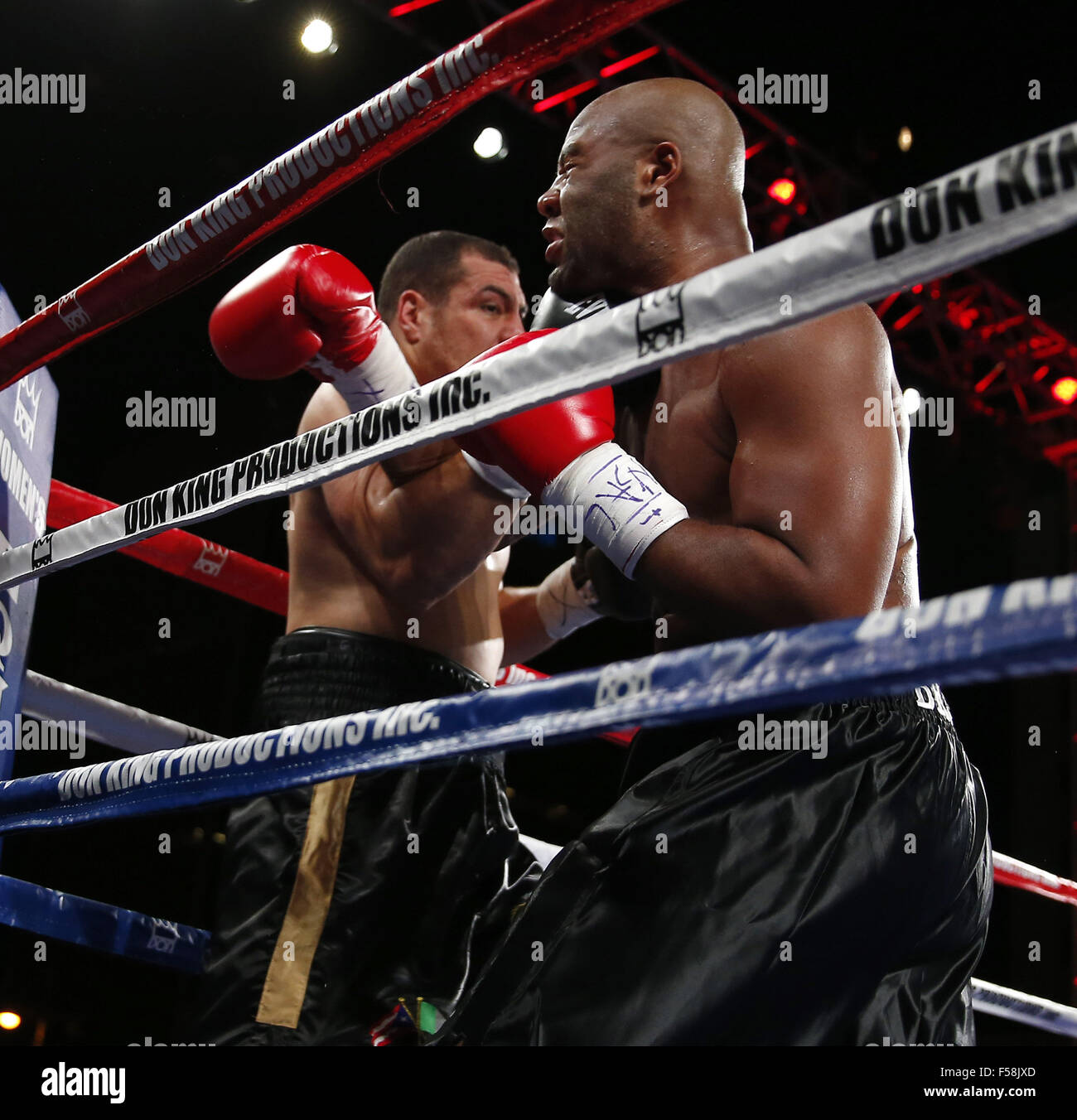 Don King Productions & The D Las Vegas presents Outdoor Boxing at The ...