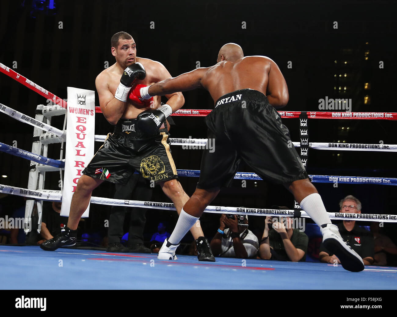 Don King Productions & The D Las Vegas presents Outdoor Boxing at The ...