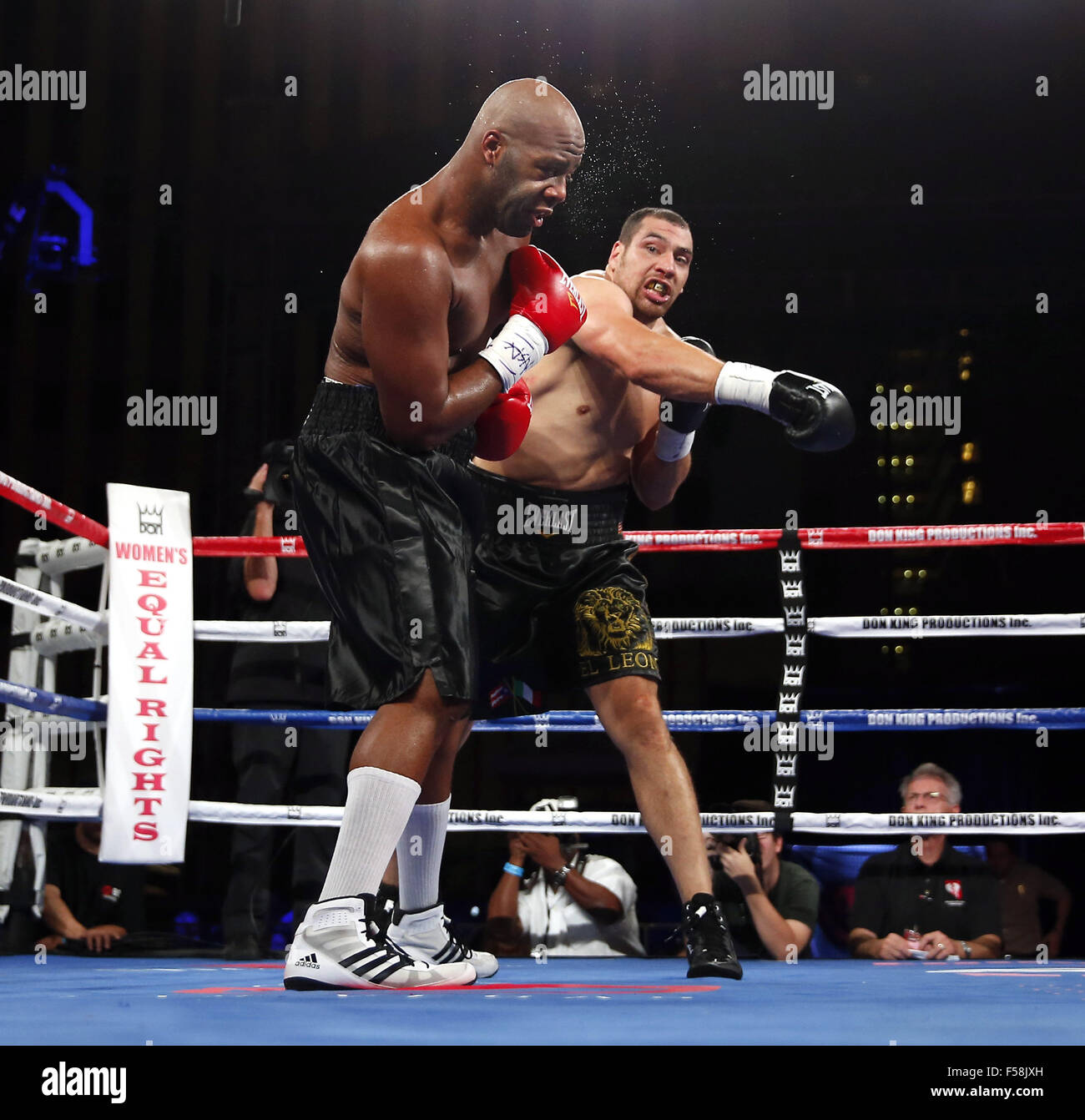 Don King Productions & The D Las Vegas presents Outdoor Boxing at The ...