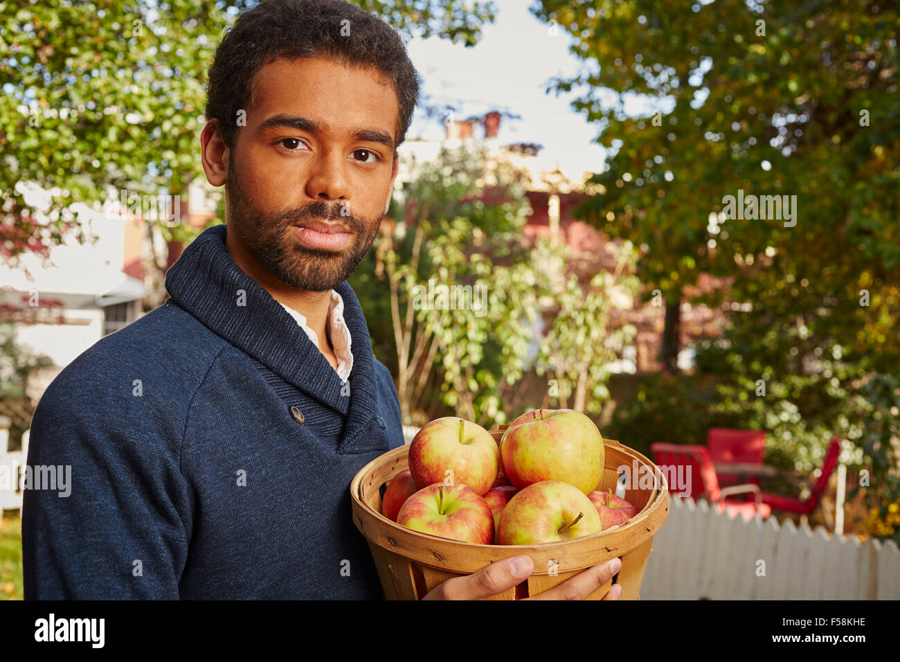 Apple man hi-res stock photography and images - Alamy