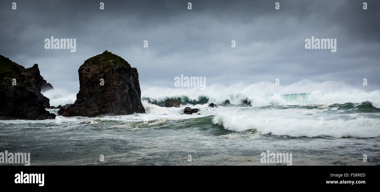 Storm scotland wind waves hi-res stock photography and images - Alamy