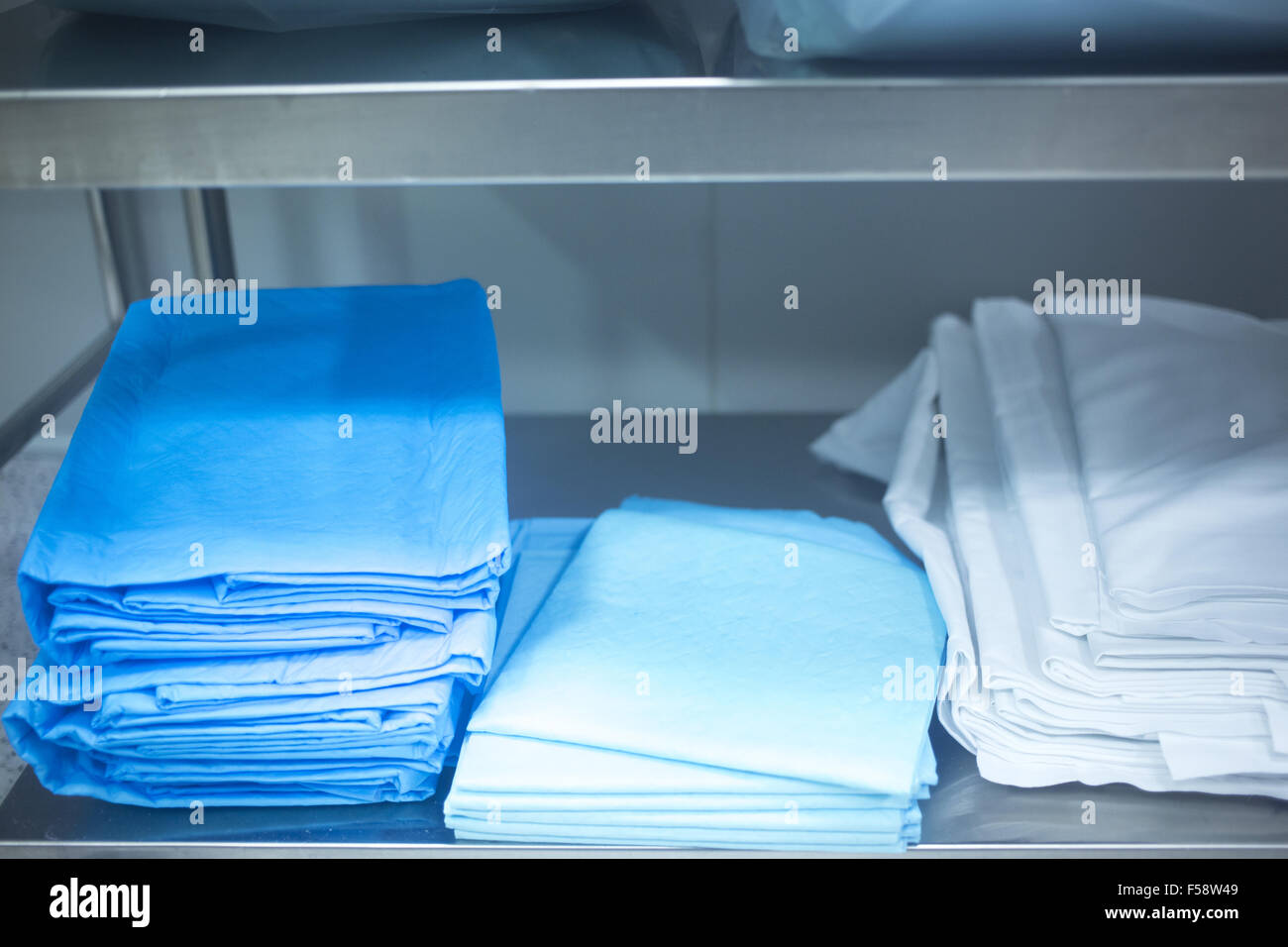 Traumatology orthopedic surgery hospital emergency operating room ...