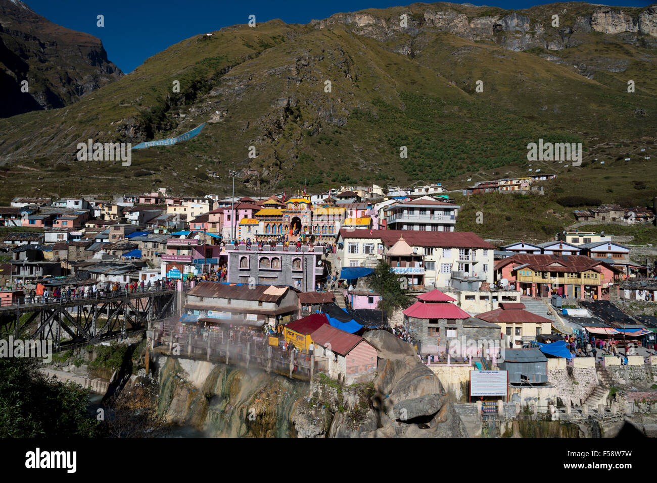 Colorful badrinath temple hi-res stock photography and images - Alamy