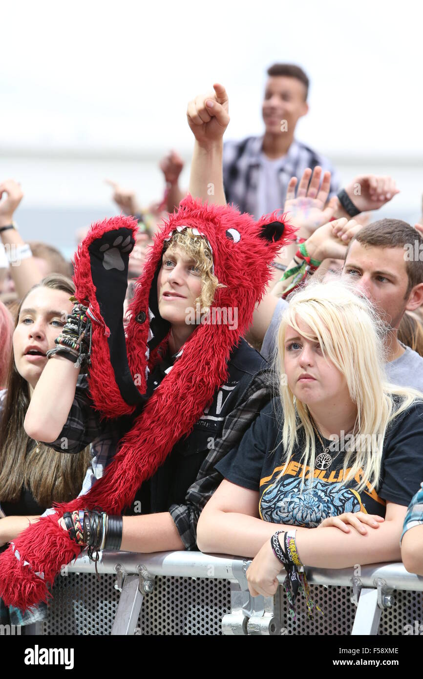 Reading Festival 2015 - Day 2 - Performances Featuring: Atmosphere ...