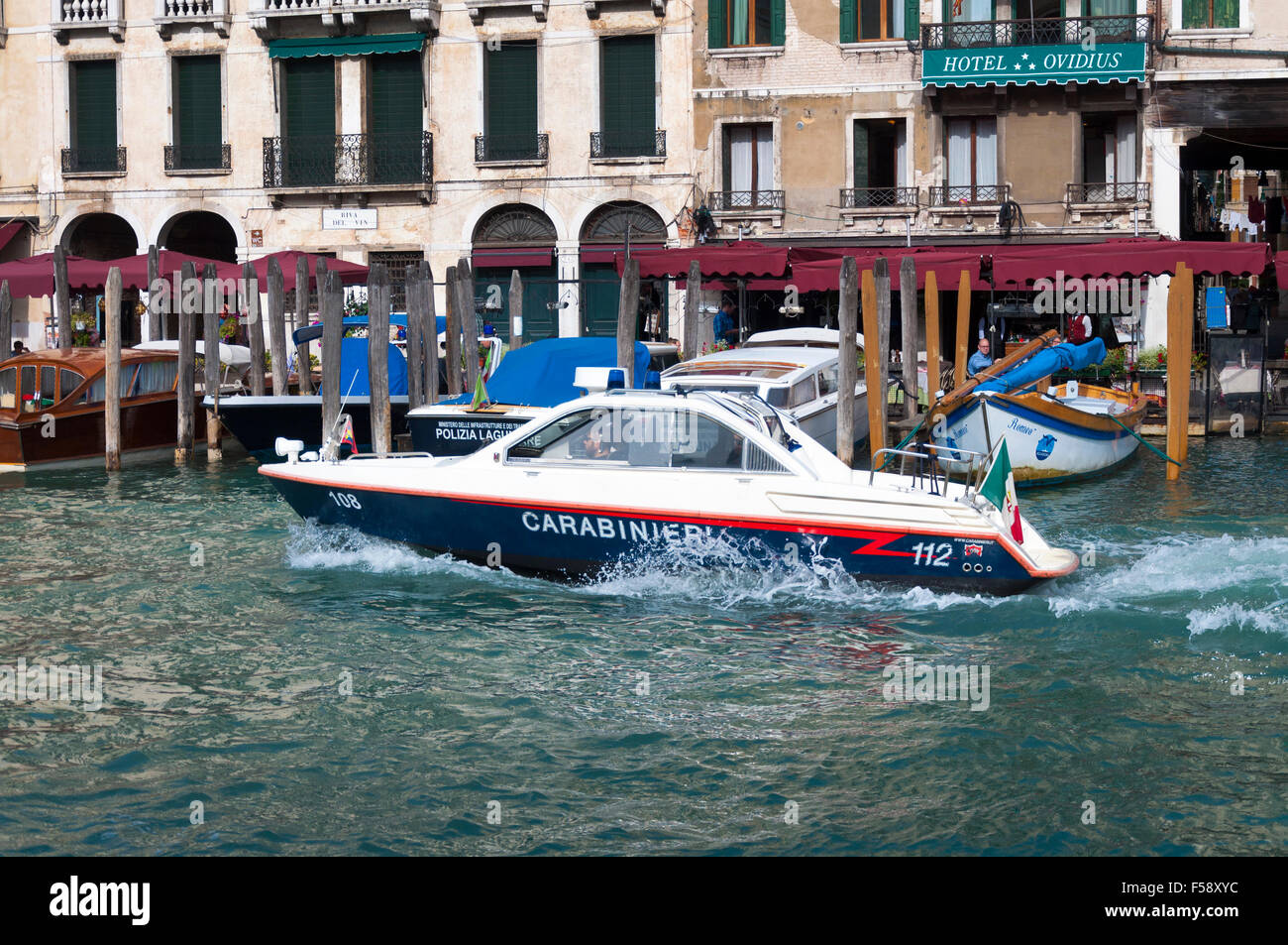 Carabinieri hi-res stock photography and images - Alamy