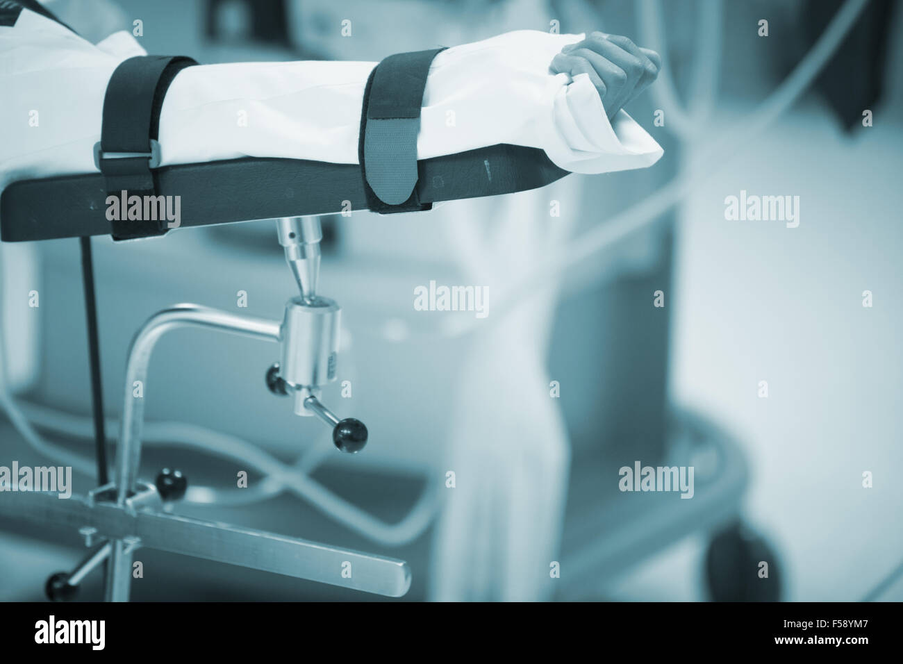 Traumatology orthopedic surgery hospital emergency operating room ...