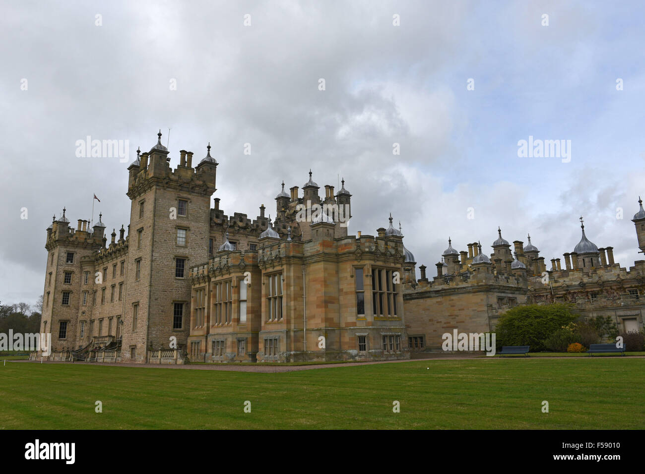 Floors Castle in Kelso in the Scottish Borders Stock Photo - Alamy