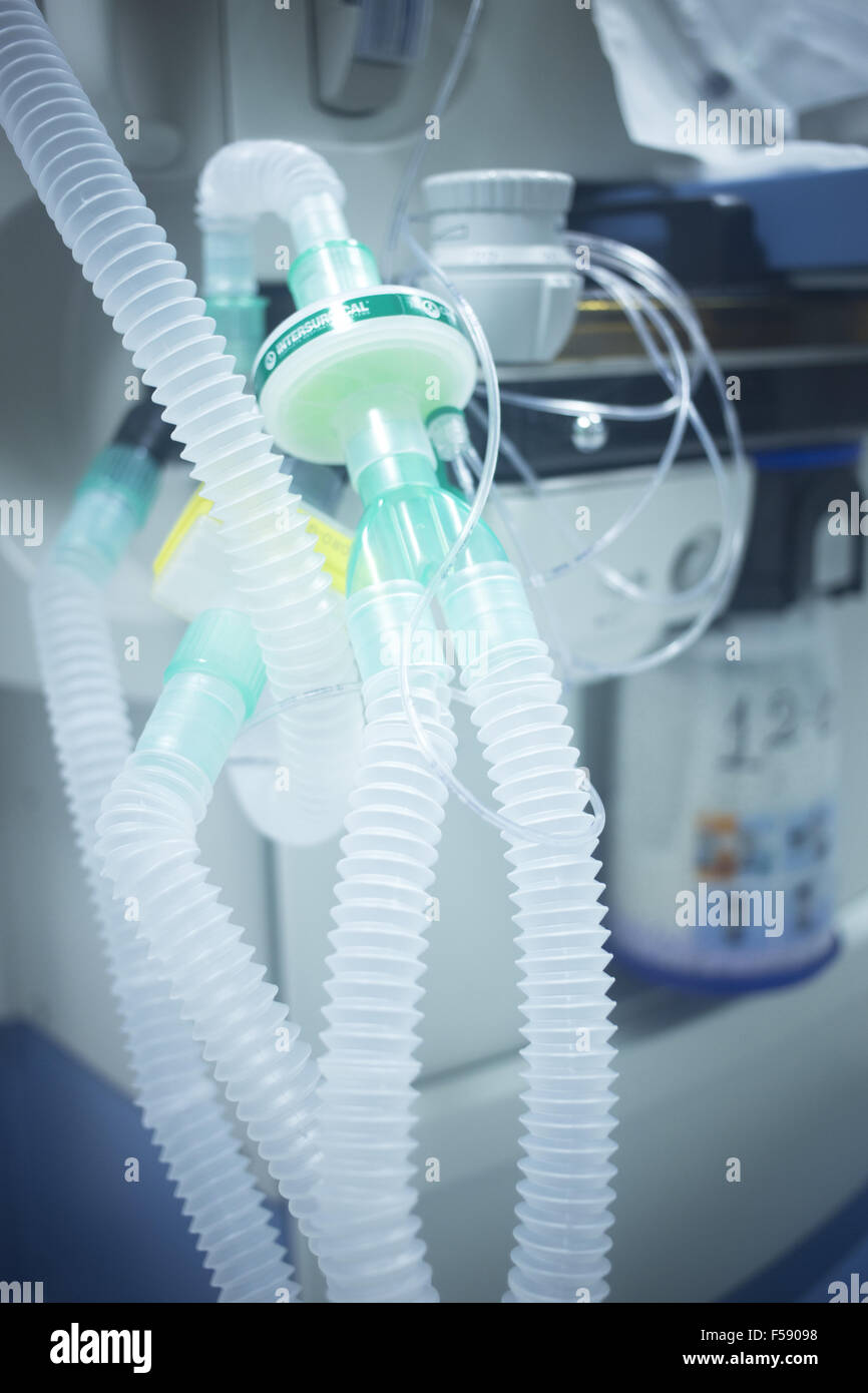 Traumatology orthopedic surgery hospital emergency operating room ...