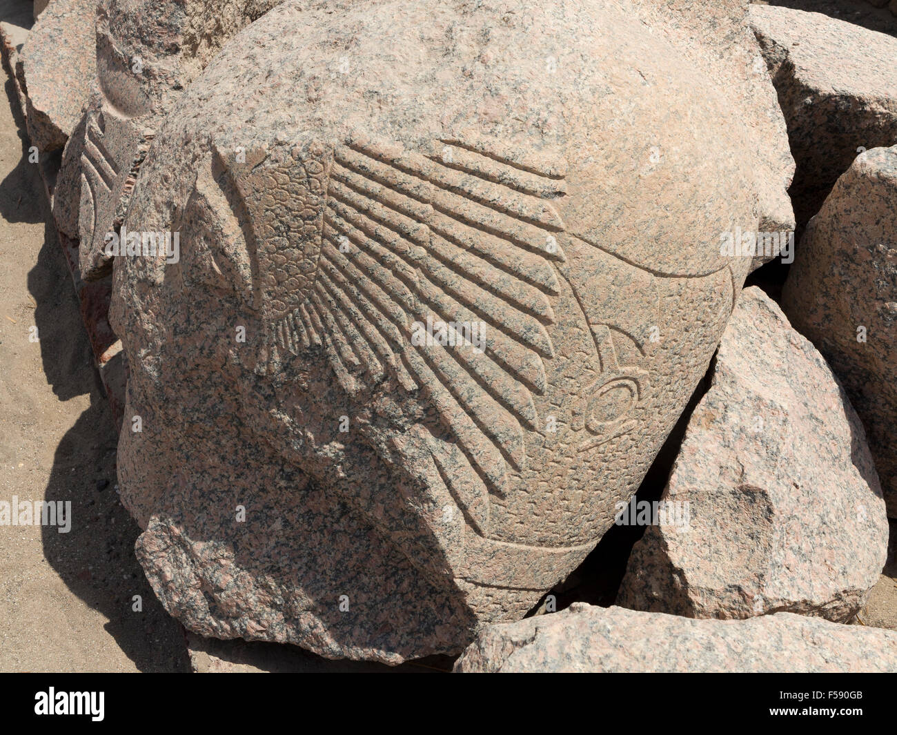 Close up of relief work at the Ramesseum, Mortuary Temple of Ramesses ...