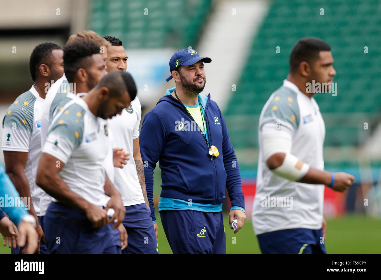 Australian rugby team captains run 2015 hi-res stock photography and ...