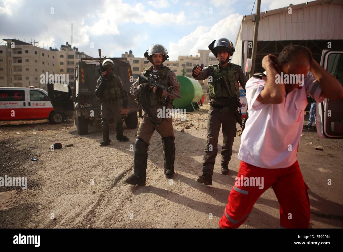 Ramallah, West Bank, Palestinian Territory. 30th Oct, 2015. Israeli ...