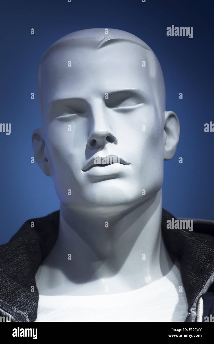 Male man shop dummy fashion mannequin in store boutique shop window at ...