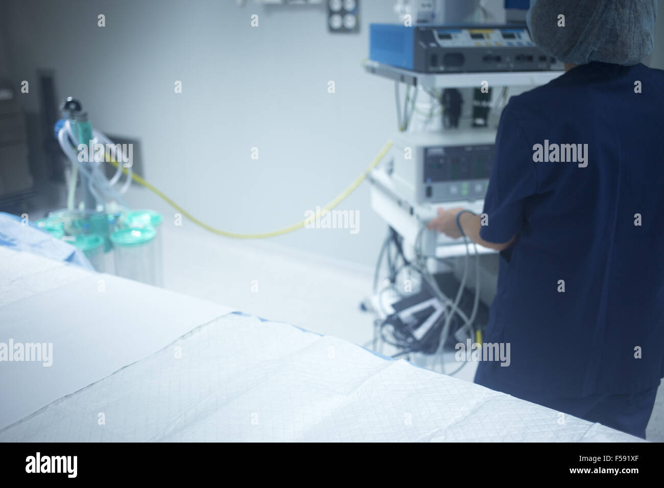 Traumatology orthopedic surgery hospital emergency operating room ...