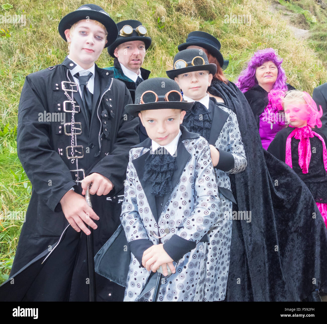 Whitby Goth Children High Resolution Stock Photography and Images - Alamy