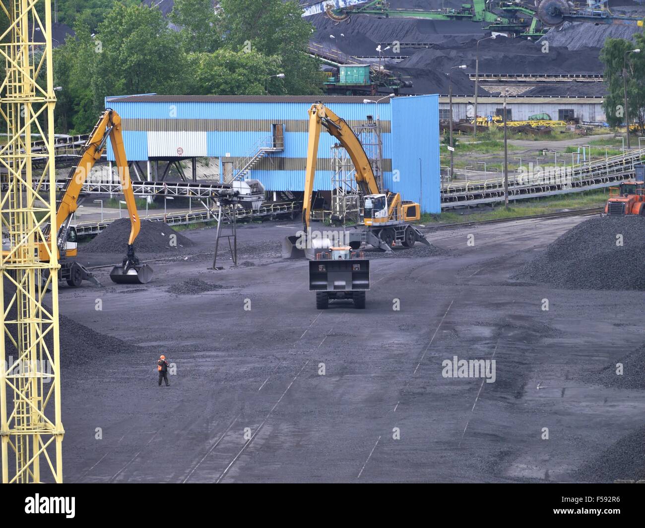 storage hard coal and machines Stock Photo - Alamy