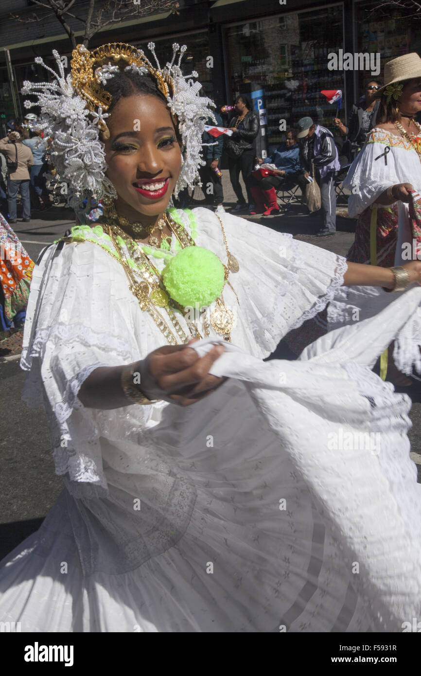 Panamanian Independence Parade in the Crown Heights neighborhood of ...