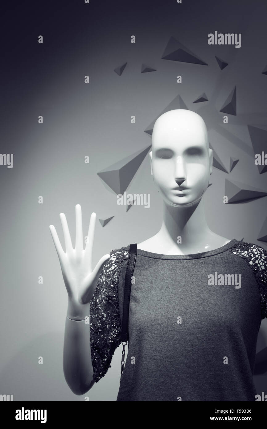 Shop dummy fashion mannequin in store boutique shop window photo Stock ...