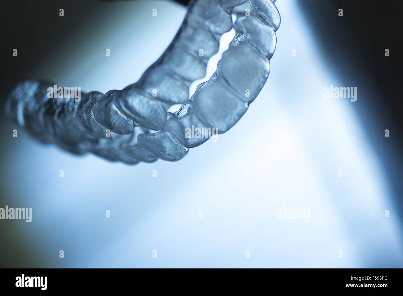 Invisible dental teeth brackets tooth aligners plastic braces retainers ...