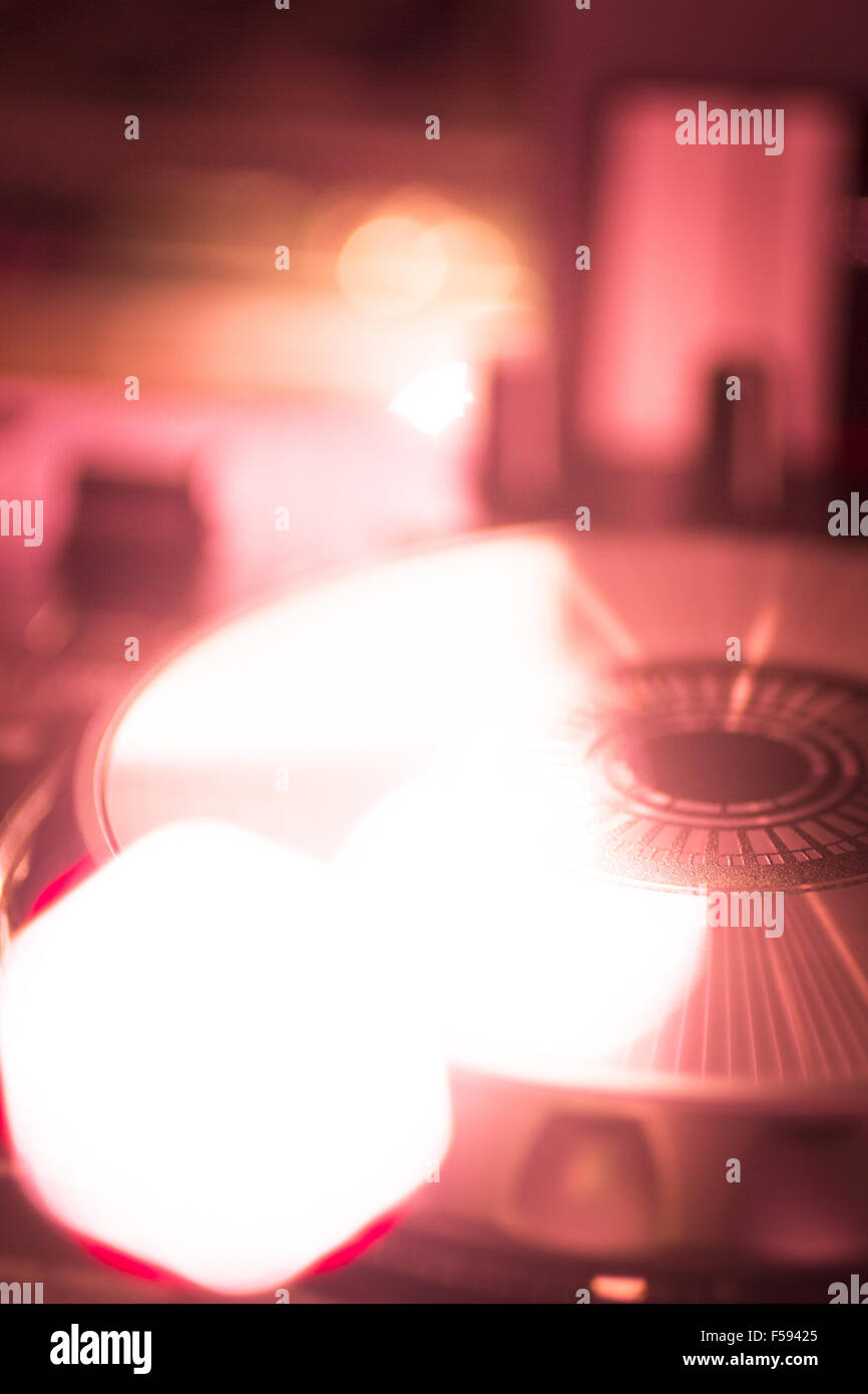 DJ console cd mp4 deejay mixing desk Ibiza house techno dance music ...